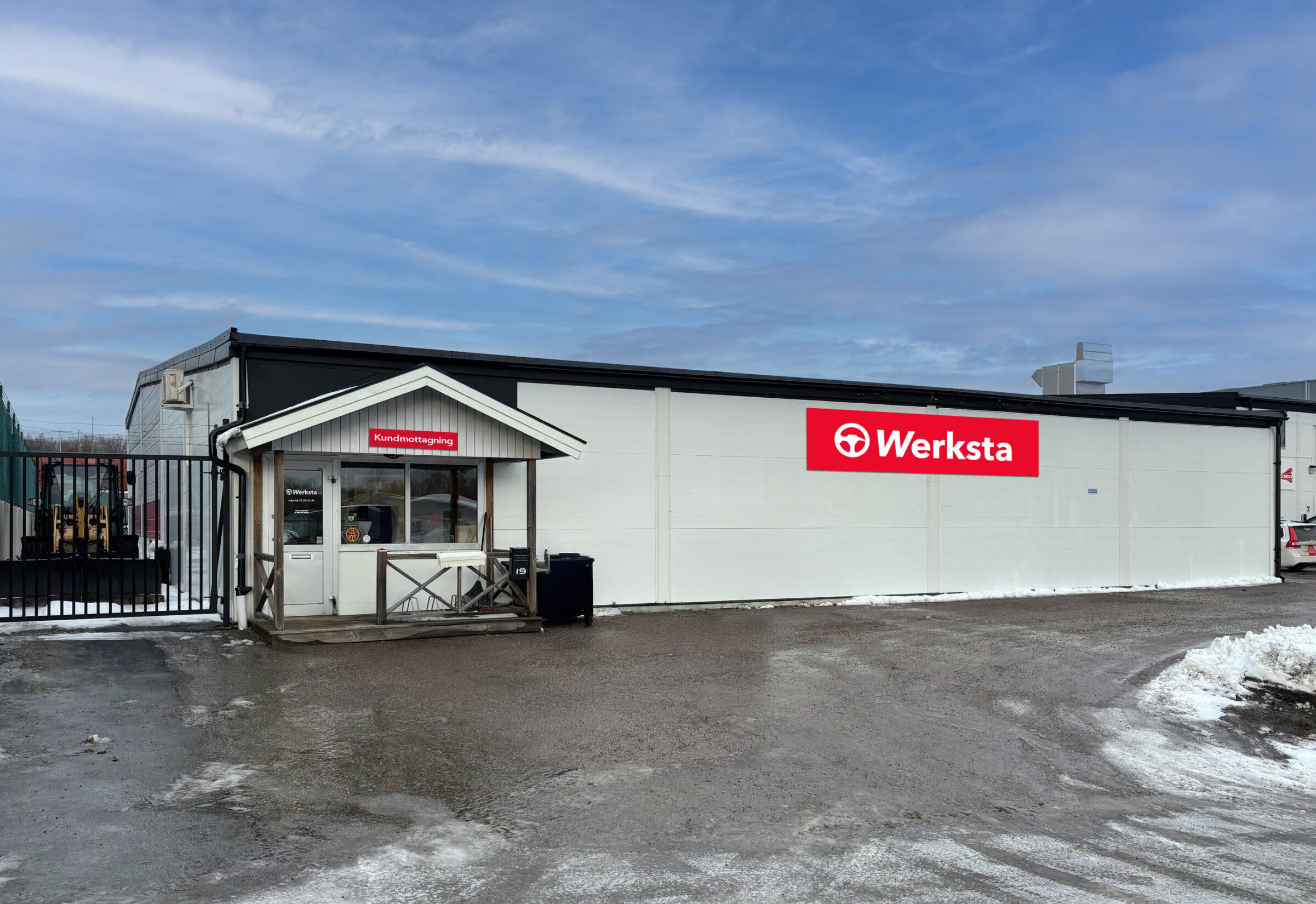 Bilverkstad Norrtälje- Skadeverkstad - Werksta